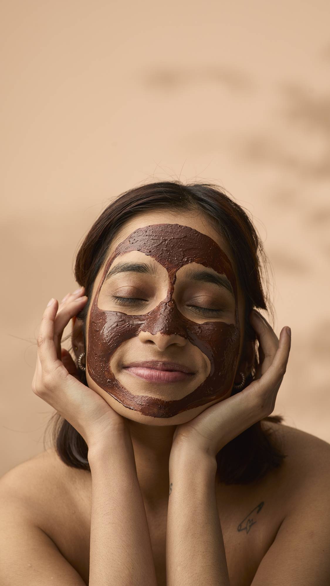 Chocolate face mask store